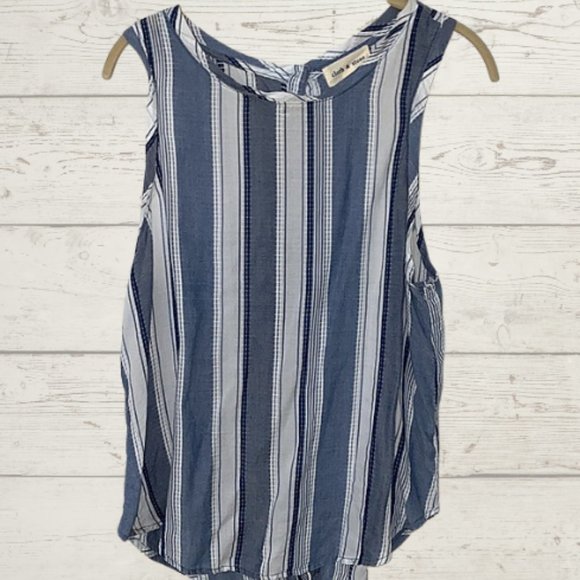 cloth & stone | Tops | Cloth Stone Buttonback Blouse | Poshmark